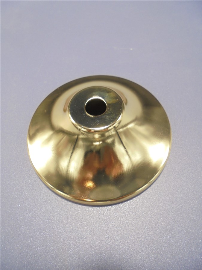 Pavillon cache-fixation – Sélection Brocante